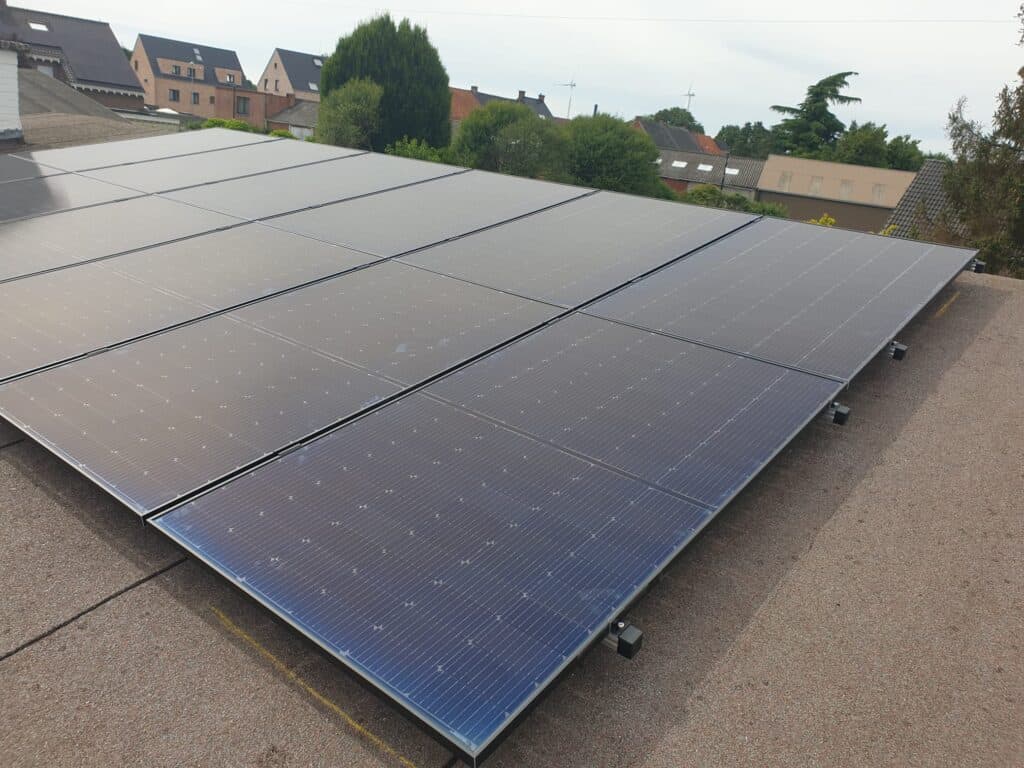 Glas-glas Bauer zonnepanelen te Olen